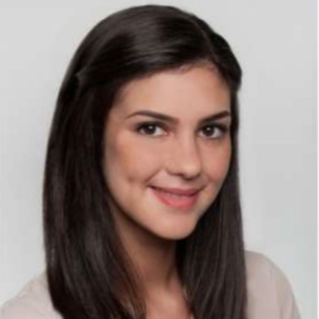 Sarah Nieß - Geschäftsführerin eines Kosmetikbetriebes - The Makeover ...