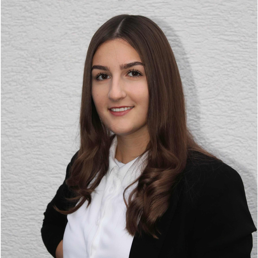 Marie Jochums - Betriebswirtschaftslehre - Frankfurt School of Finance ...