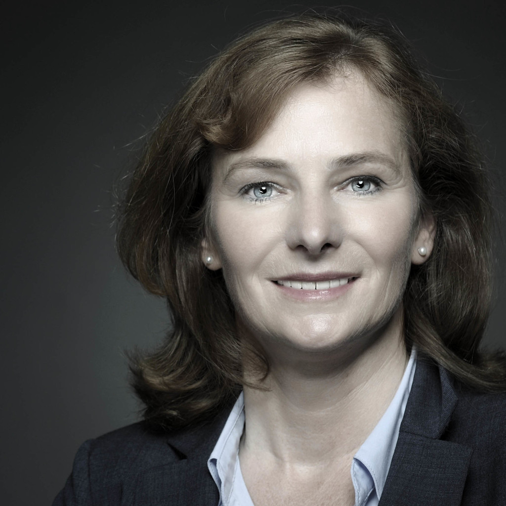 Christine Stinner - Senior MaterData Consultant - Bayer AG | XING