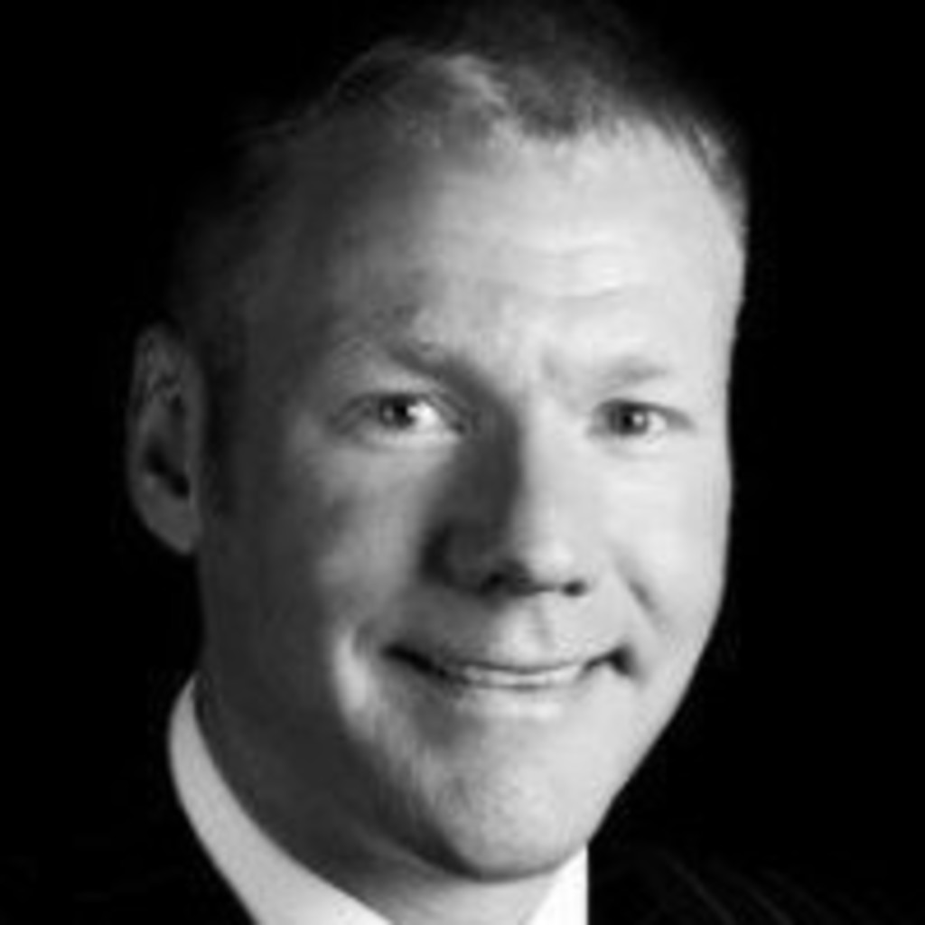 Simon Wearing - International Executive Search Consultant - Armstrong ...