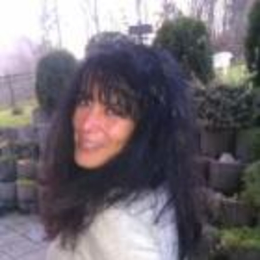 Melanie Neuner - Versicherungsfachfrau - ohne | XING