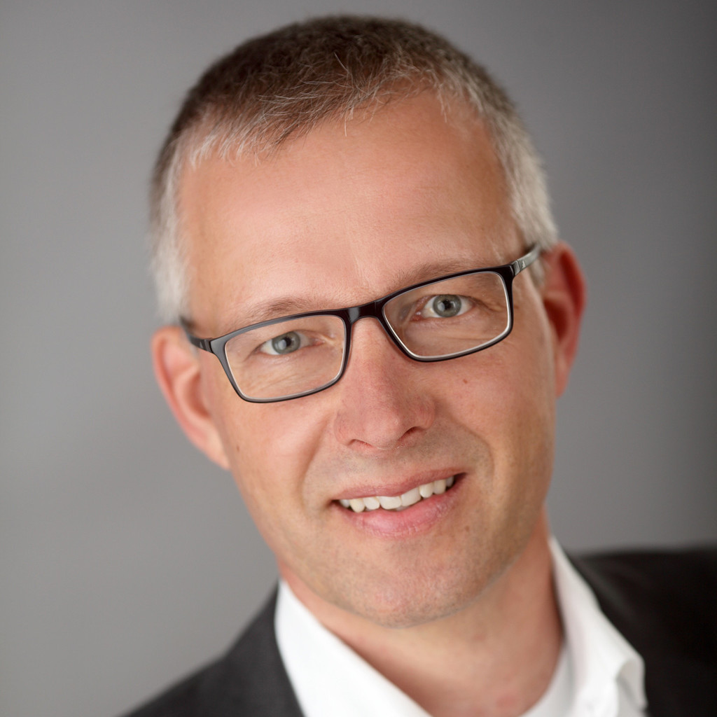 Karl Lukas - Sales Manager - spezialisiert auf „Enterprise Accounts ...