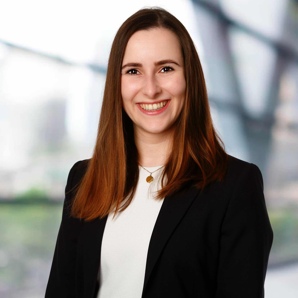 Sabrina Neumann - Produktverantwortliche Phishing Prävention im ...