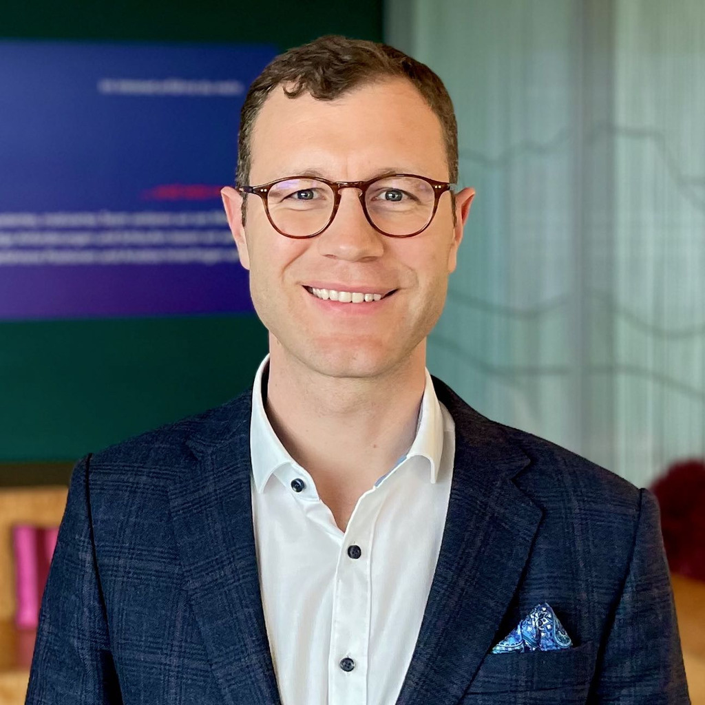 Miroslav Rados - Marketing - Universität St. Gallen | XING