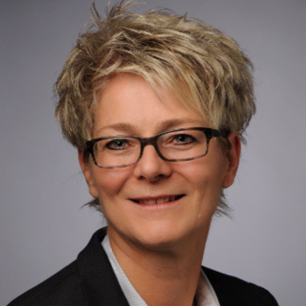 Christina Benecke's Instagram, Twitter & Facebook on IDCrawl