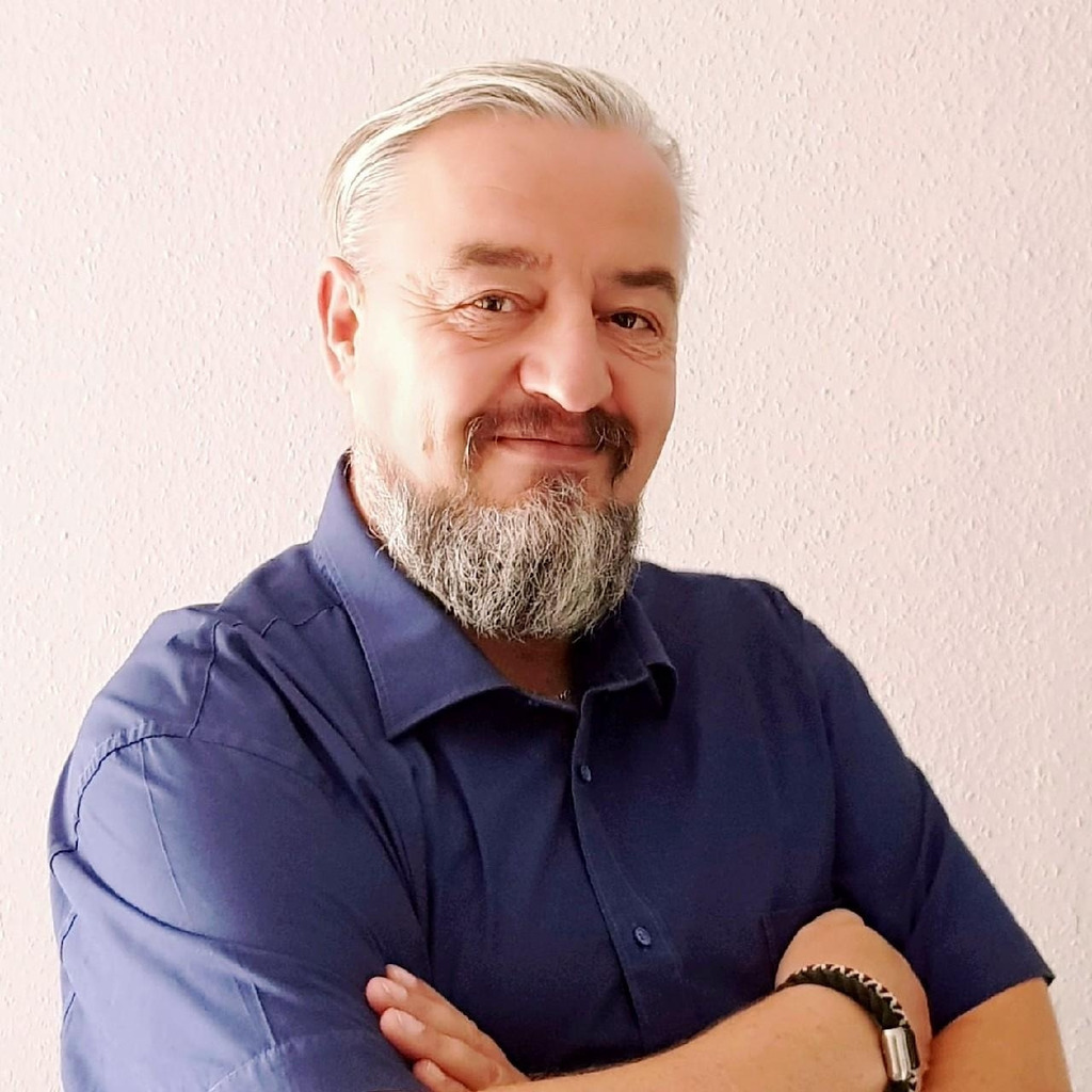 Michael Busse - Abteilungsleiter - Lufthansa City Center SÜDWEST PRESSE ...