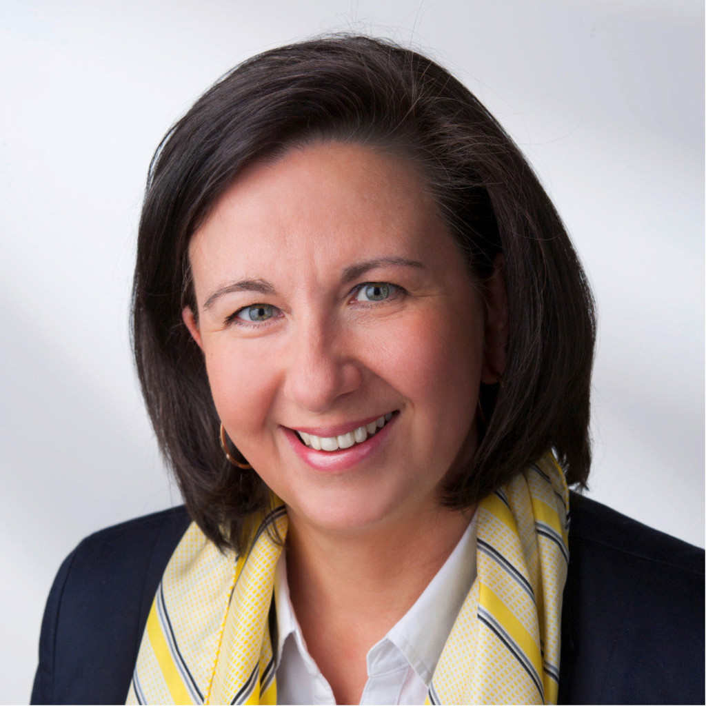 Mag. Elisabeth Vogt - Abteilungsleiterin Firmenkunden - Raiffeisenbank ...