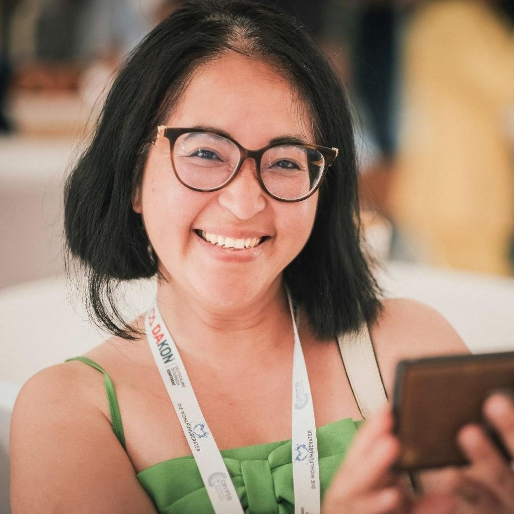 Nguyet Nguyen - Teamlead General Ledger & Tax - HZI Schmack Biogas Service GmbH | XING