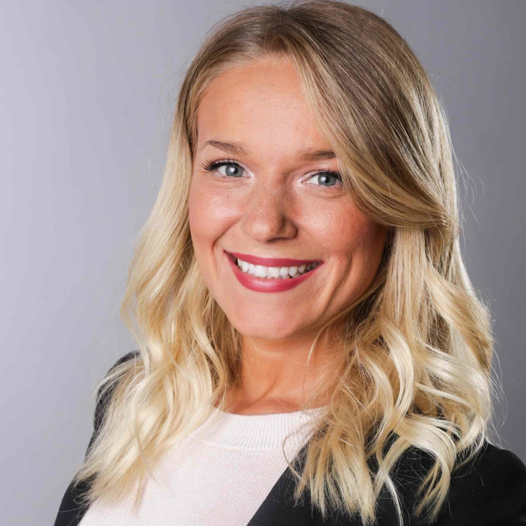 Elena Reimer - Teamleitung Ausstellung - Peter Jensen GmbH | XING