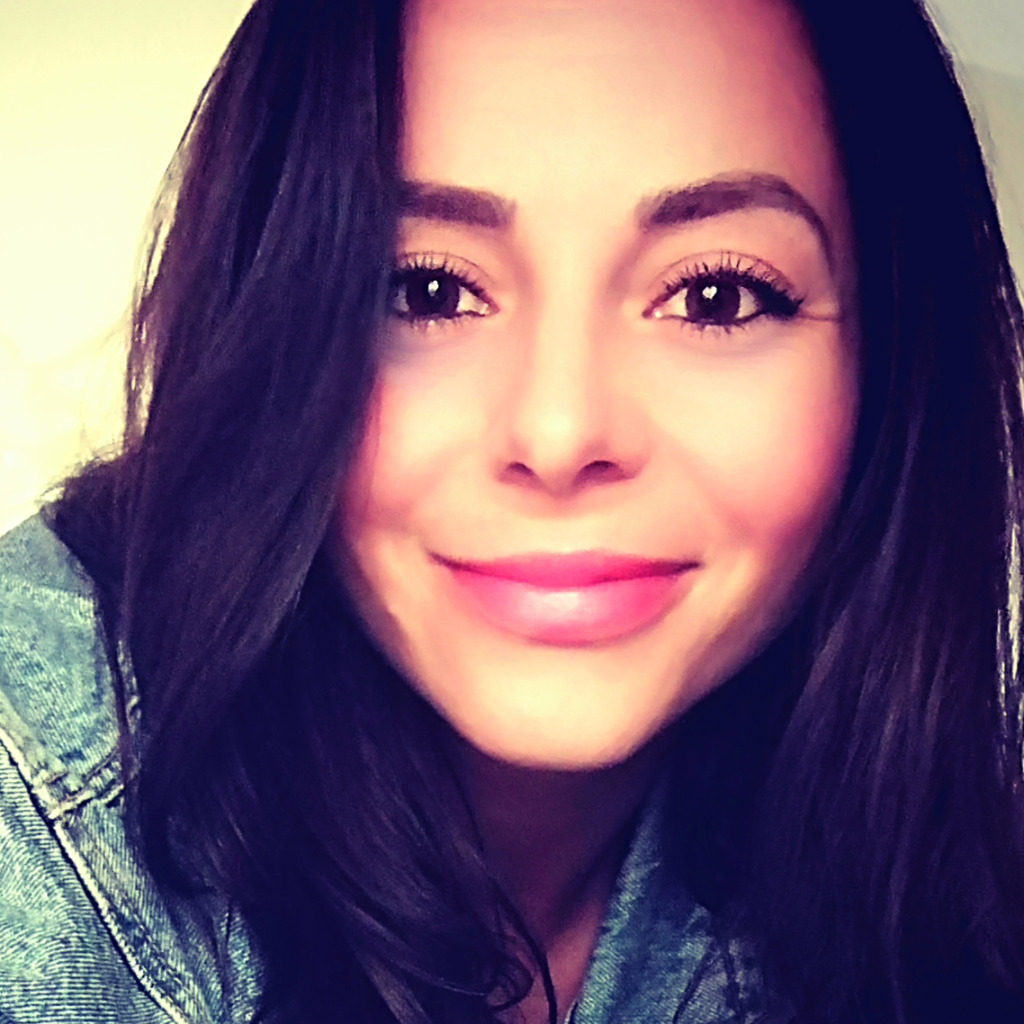 Ramona-Andrea PICH - Personaldienstleistungskauffrau - für verschiedene ...