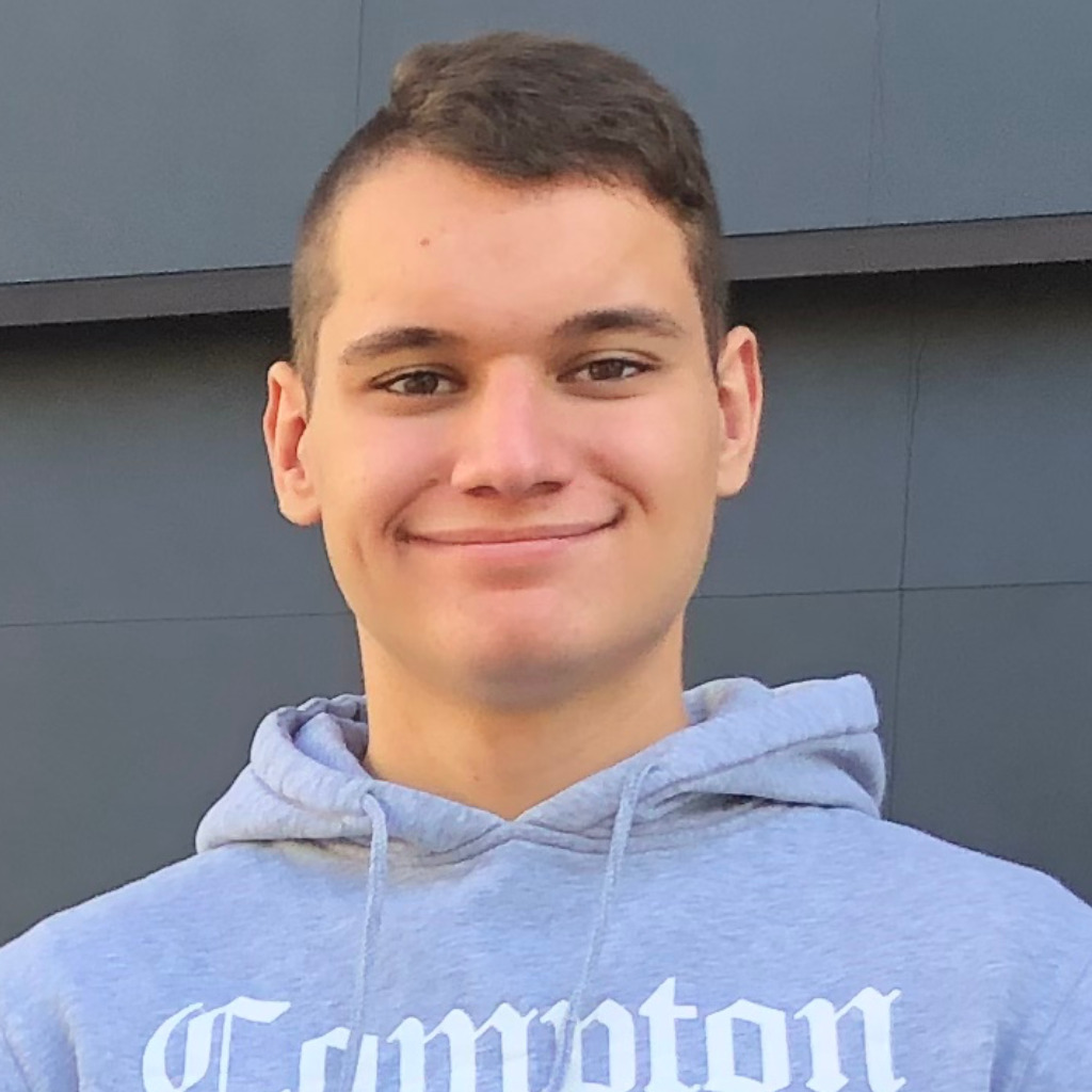 Eric Radtke - Maschinen- und Anlagenführer - ZF Group | XING