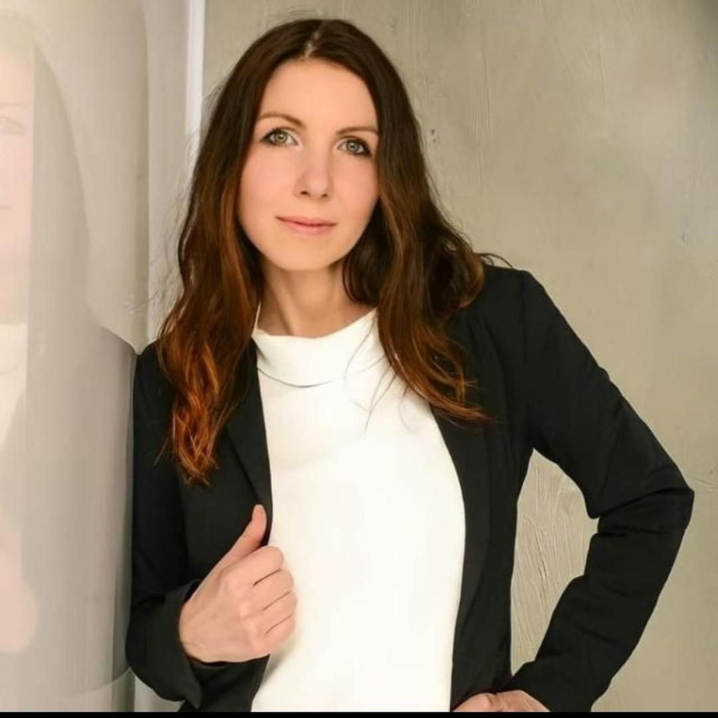 Doreen Hannuschka - Leiterin Aus- und Weiterbildung,QMB, Recruiting und ...