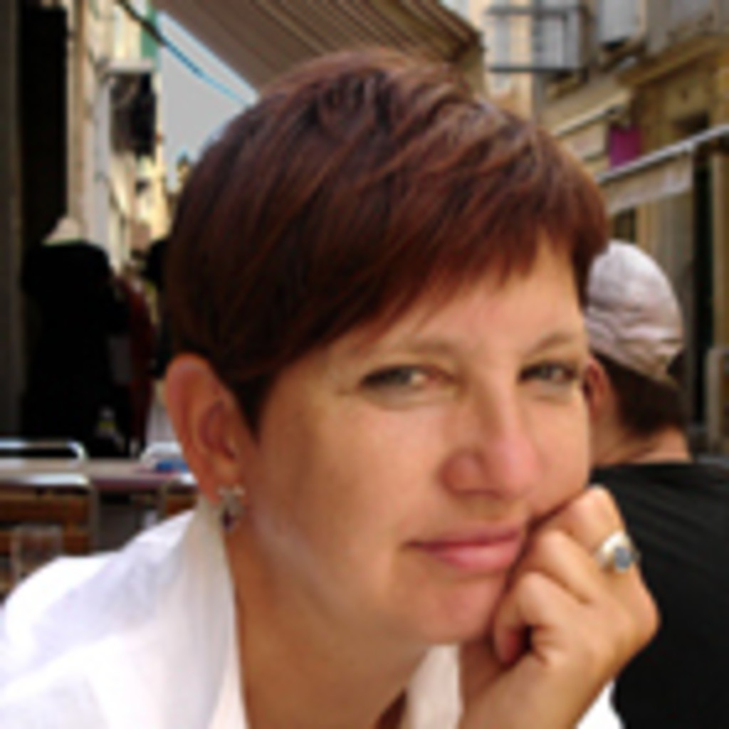 Sabine Röder - Privatier - Sabine Röder | XING