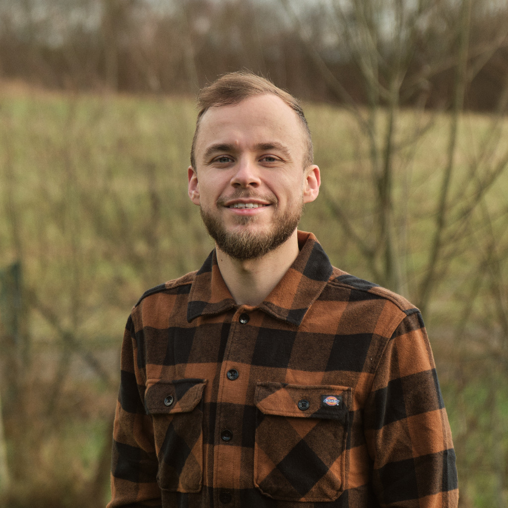 Tom Wiegand - Fachkraft für Veranstaltungstechnik / Technischer Planer ...