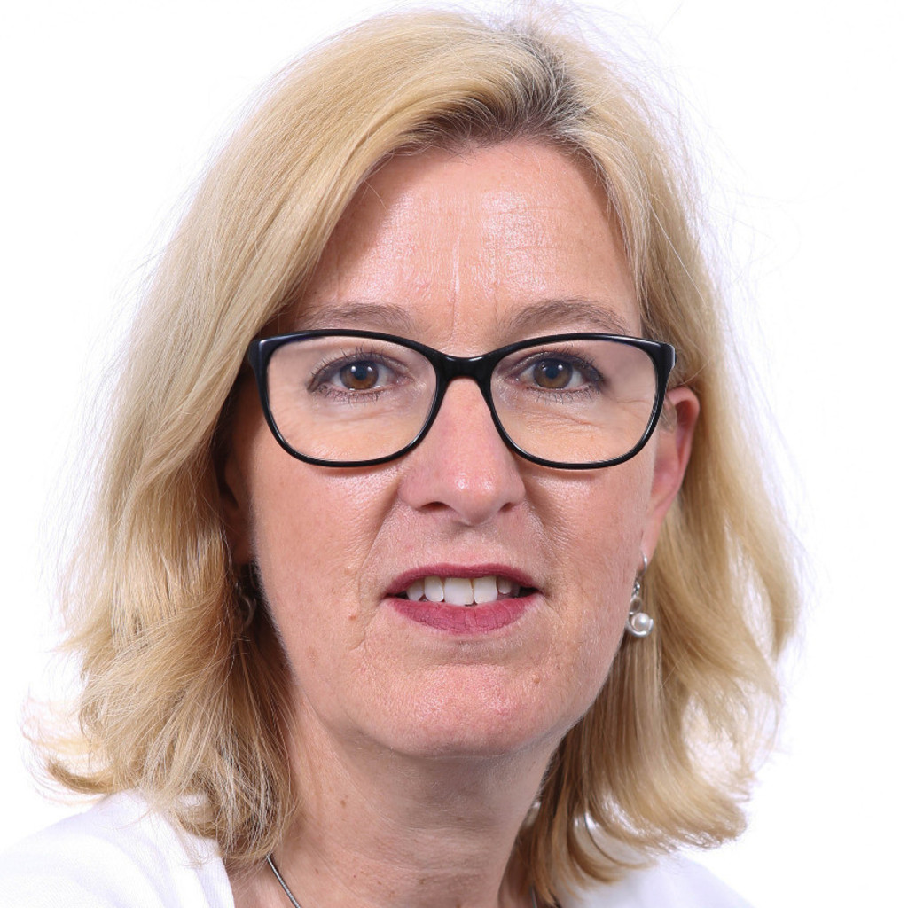 Dr. Claudia Köhler - Leiterin Rekrutierung, Personal- und Organisationsentwicklung - Salzgitter ...