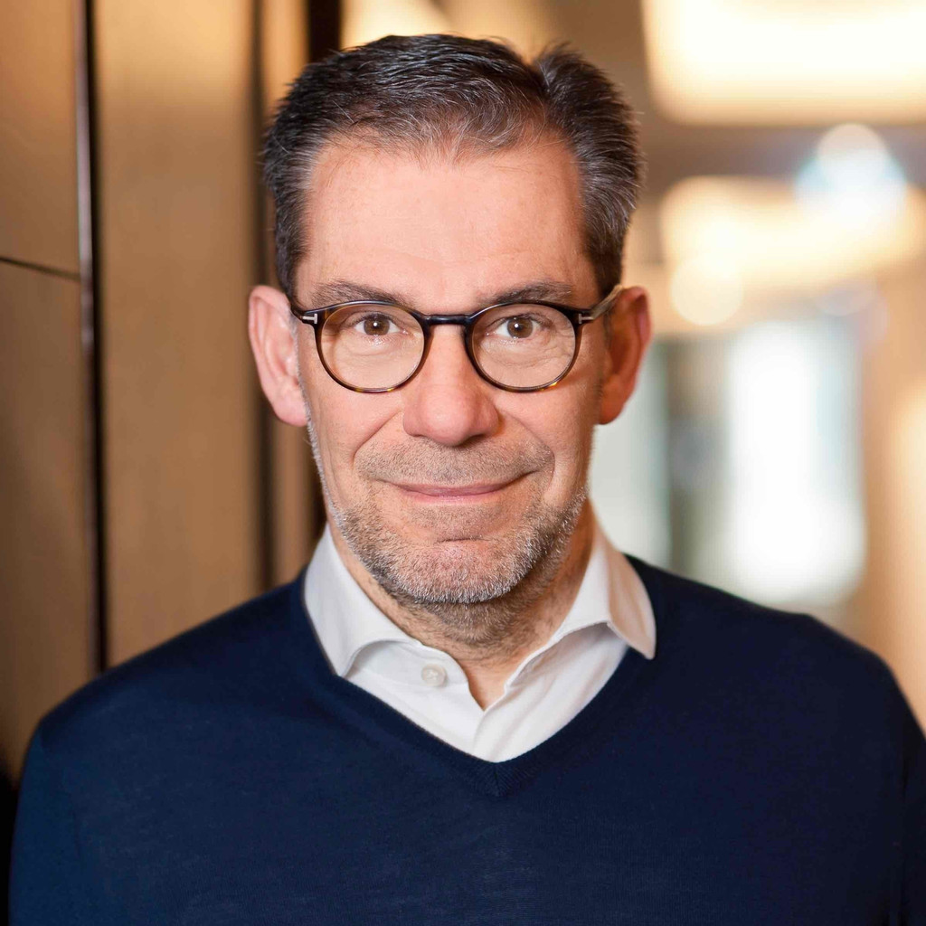 Beuge in der Personensuche von Das Telefonbuch