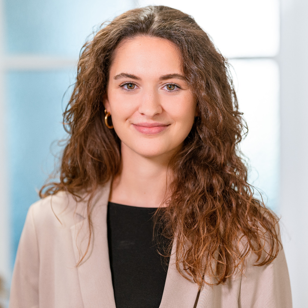 Sarah Anthe - Studienkoordination - Universität Münster Professional ...