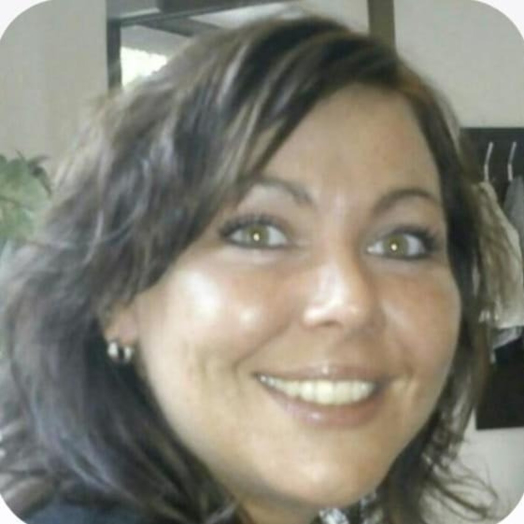 Sandra Dauer - Sales Assistant - Biesterfeld Plastic GmbH | XING