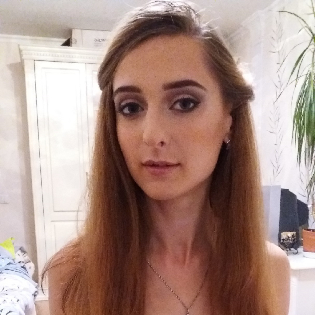 Olga Bach - Manager Business Development - *instinctools EE Labs | XING