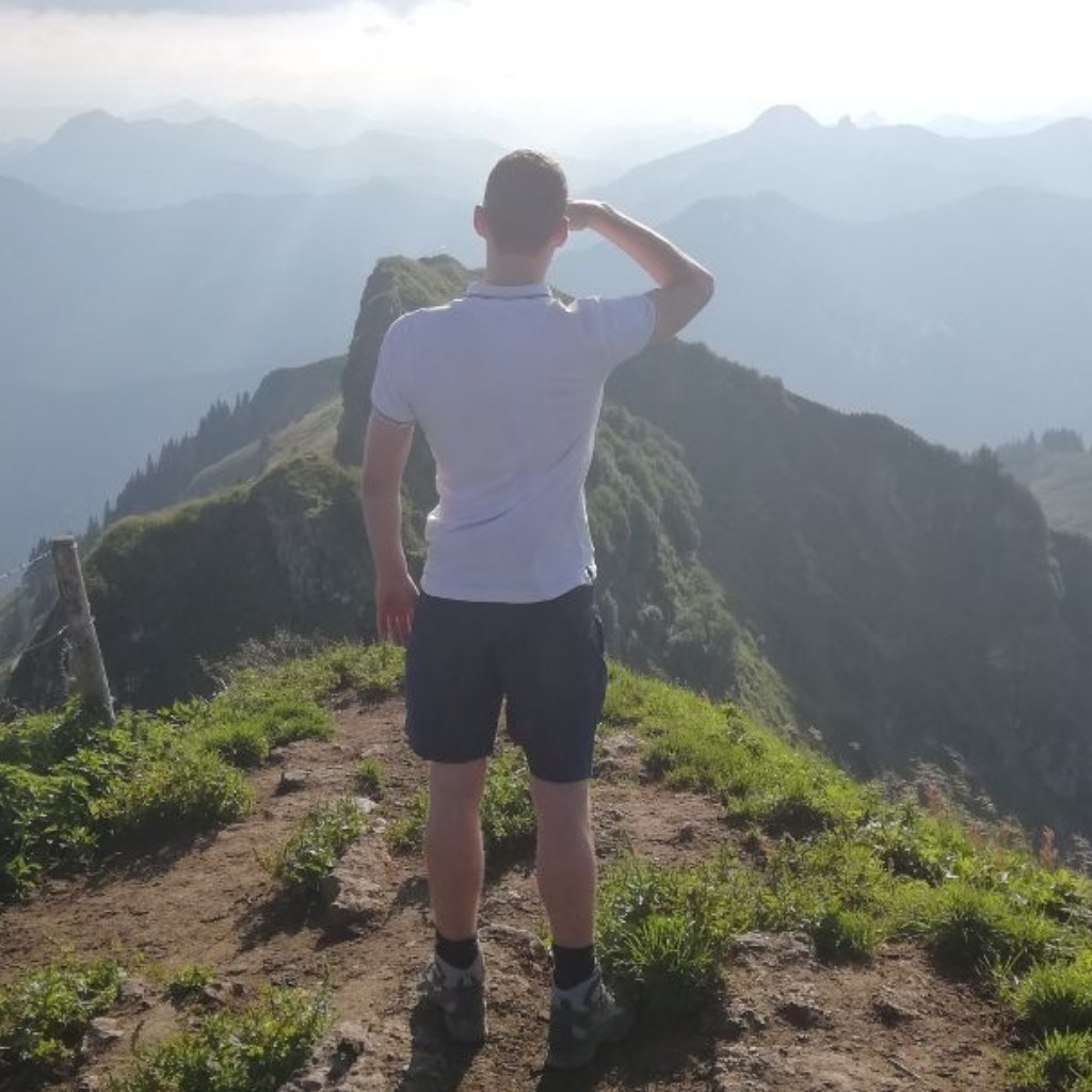 Jonathan Hahn - Erzieher - Akademie für Kindergarten, Kita und Hort | XING