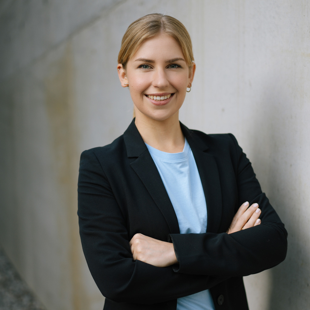 Raute aus Augsburg in der Personensuche von Das Telefonbuch