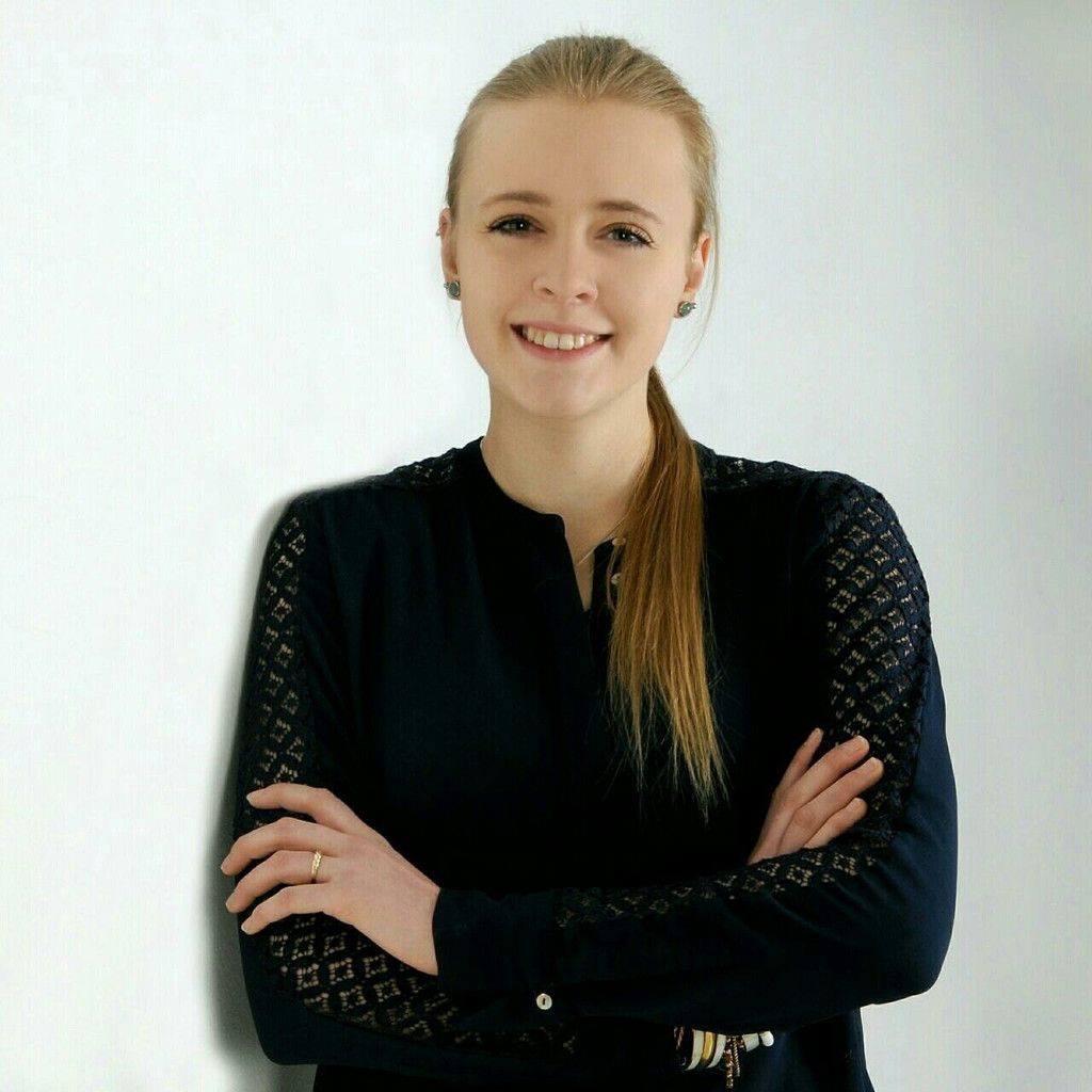 Denise Schönberg - Senior Advisor - Deutsche Post & DHL Real Estate ...