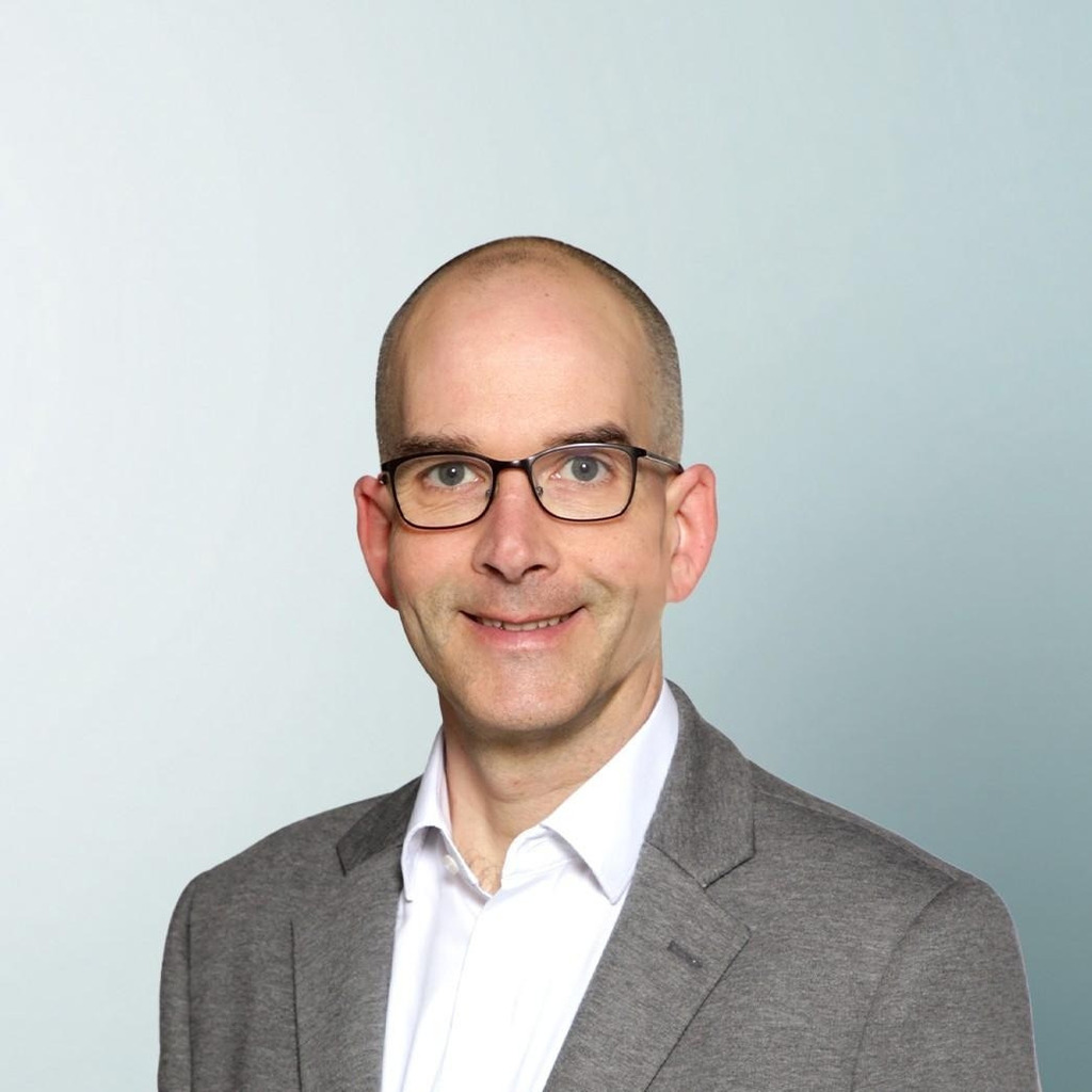 Dr. Hartmut Paulus - Senior Manager Network Systems - Pilz | XING