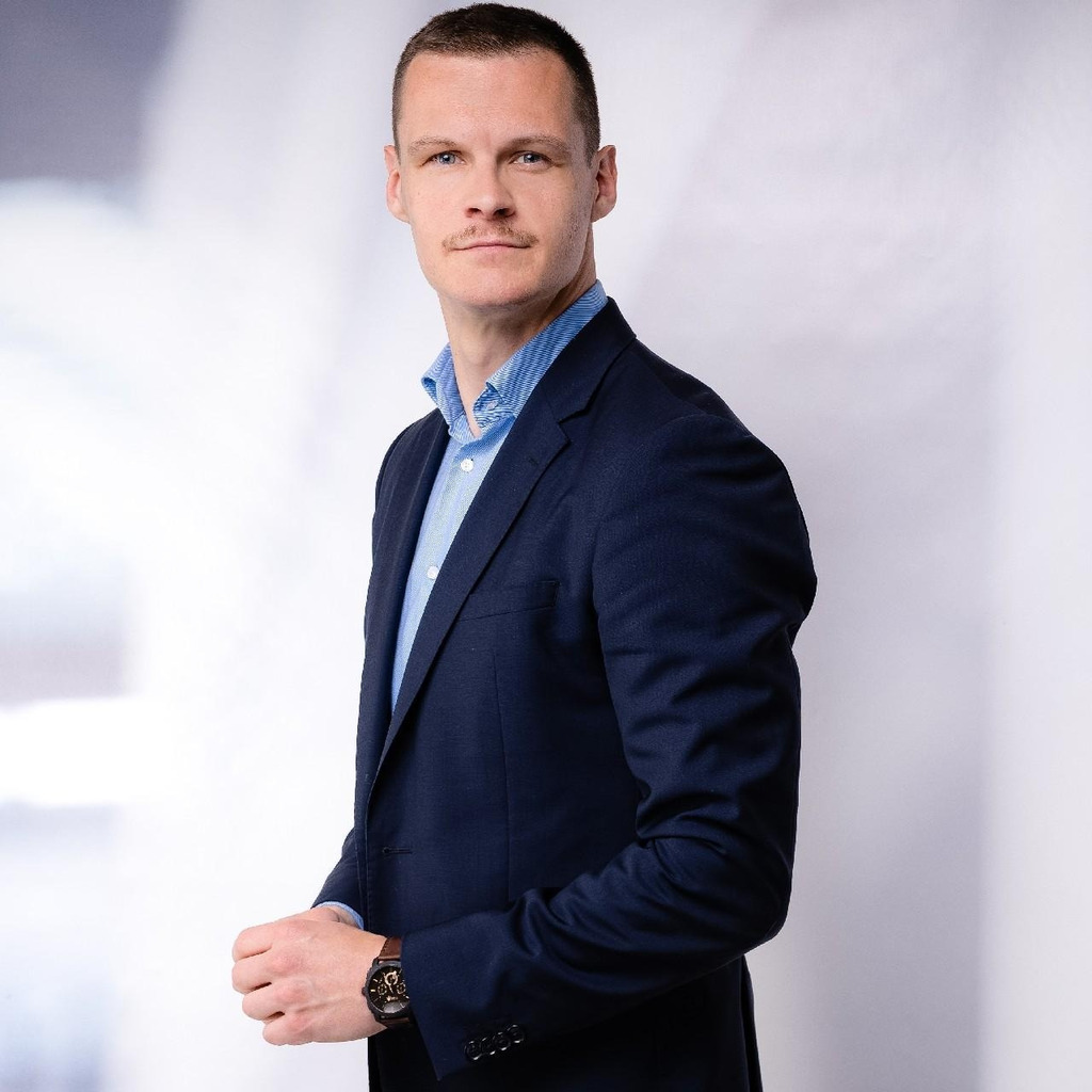 Andreas Biedermann - Senior Property Underwriter - Everest Insurance | XING