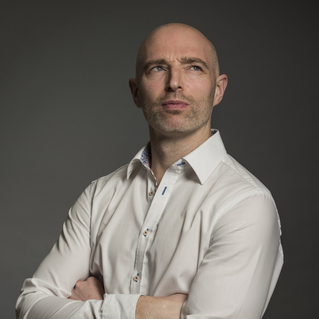 Gavin Perrie - Global Big Data Architect - Amazon Web Services EMEA ...