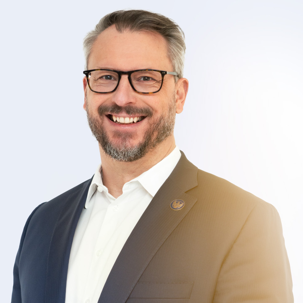 Lars Francke - Director Procurement & Logistics - Engelhard ...