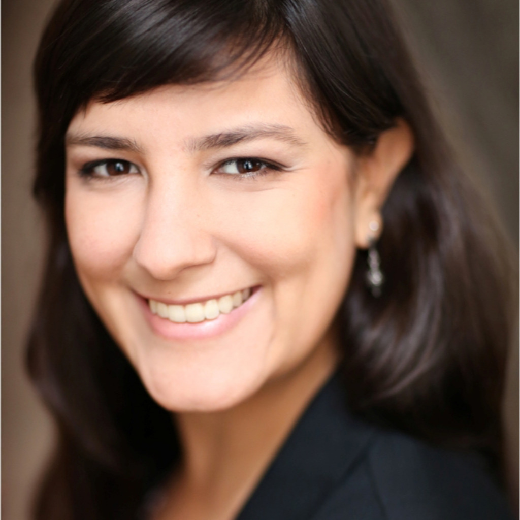 Laura Teixeira: Kuratorin | XING