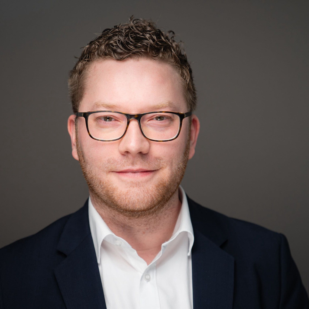 Alexander Siering - Senior Underwriter Cyber - Zurich Gruppe ...