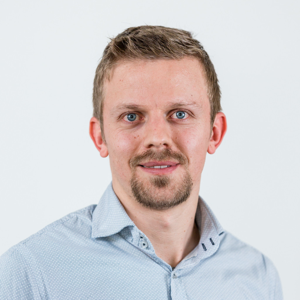 Graus aus München in der Personensuche von Das Telefonbuch