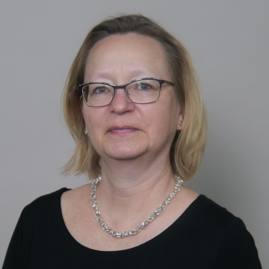 Dr Astrid Behm - Bereichsleitung Applikation Bildung - SRH IT Solutions ...
