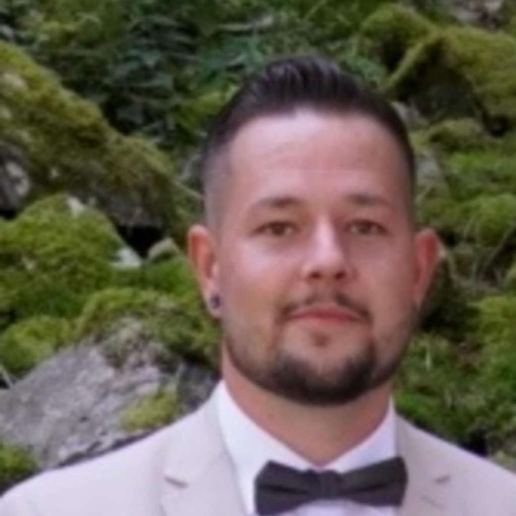 Dennis Naumann - Ausbildung Fachkraft für Logistik - S&N Baustoffmarkt ...