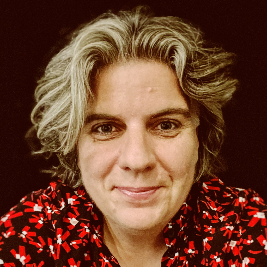 Julia Graff - Design & Produktion / Elektronisches & Soziales - Hädecke ...