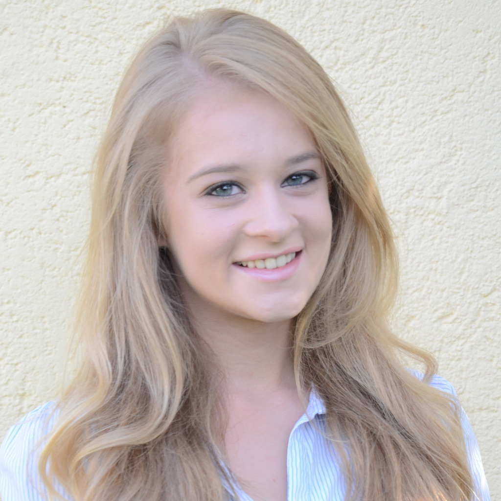 Melanie Sammer - Sales and Marketing Transformation, Senior Specialist ...