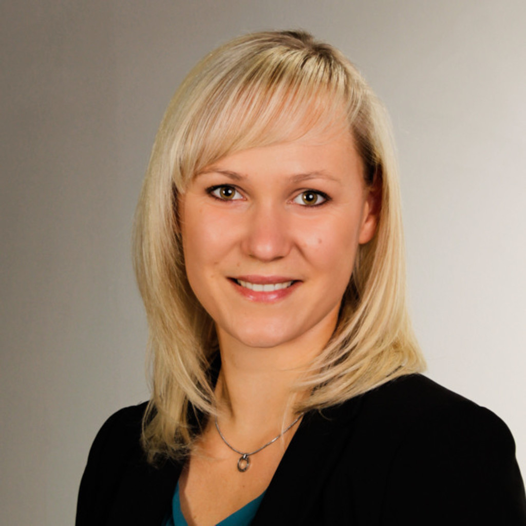 Sina Darmochwal - Produktentwicklerin - DESSBO Sweet & Biskuit GmbH | XING