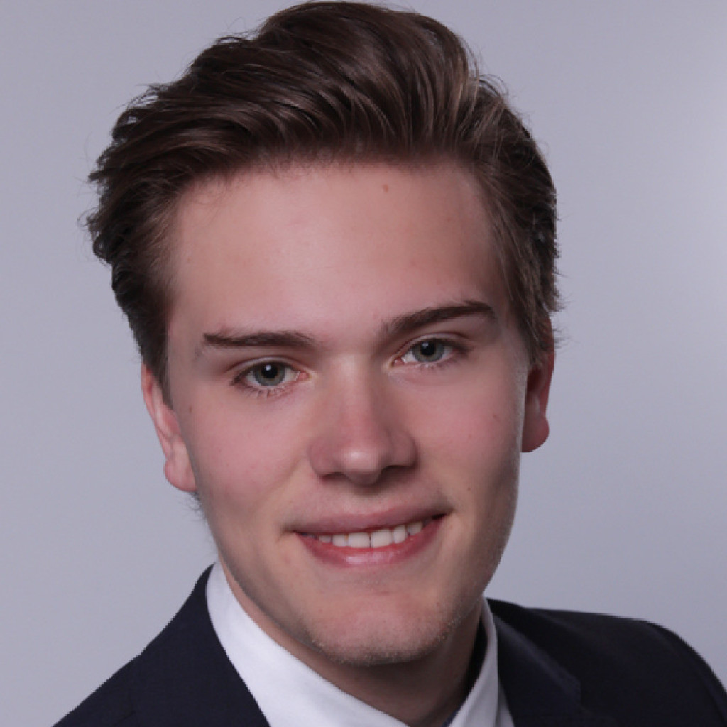 Maurice Sebastian - Strategisches Management - Ostfalia Hochschule für ...