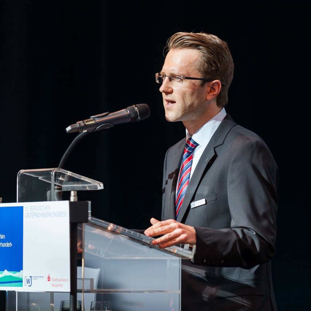 Alexander Gille in der Personensuche von Das Telefonbuch