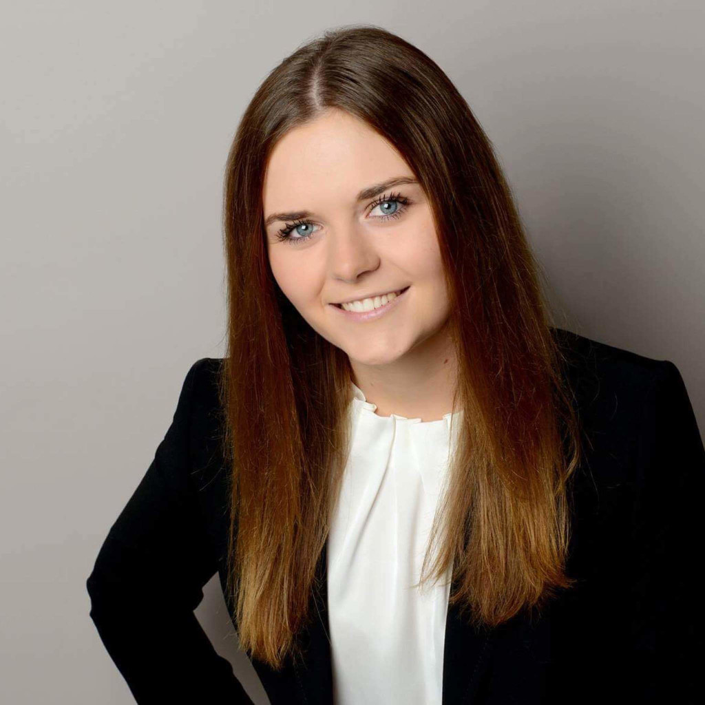 Aileen Fuchsmann - Projektmanager Marketing und Produktmanagement ...