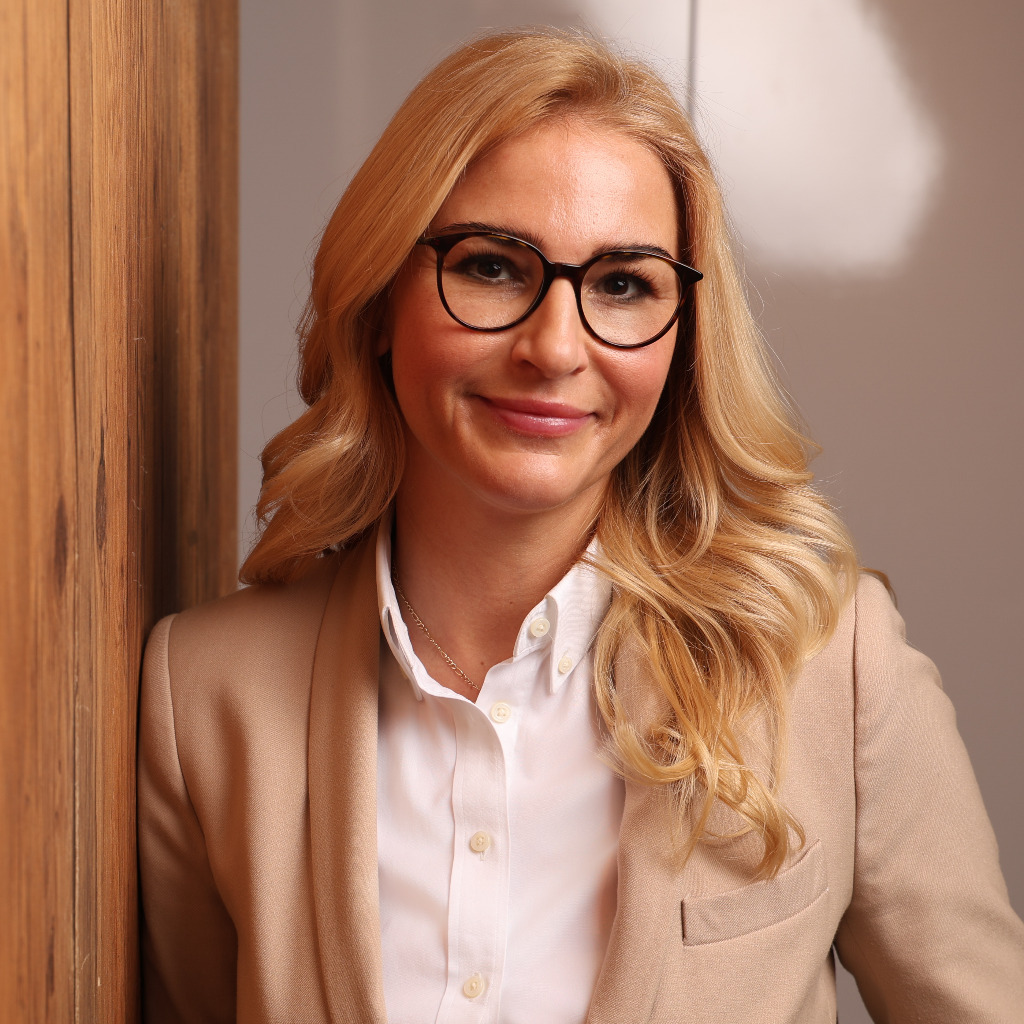 Anna Hermann - Head of Marketing - Mediq Deutschland | XING