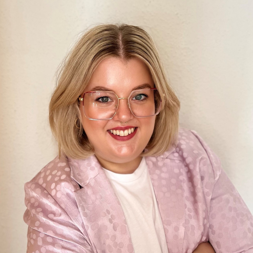 Lena Pleger - Mitarbeiterin im Marketing - A.S.I. Wirtschaftsberatung ...