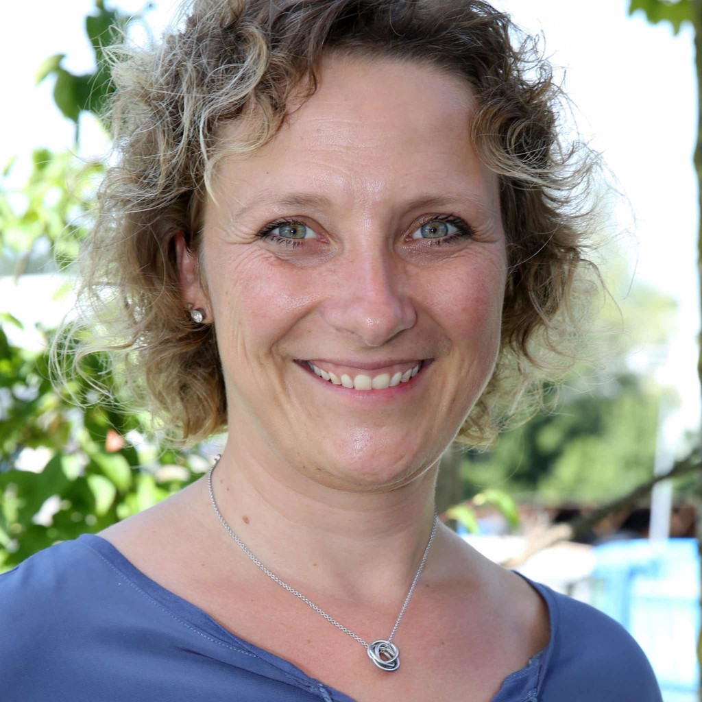 Barbara Christ - Geschäftsführerin - Bauer Unternehmensgruppe GmbH & Co ...