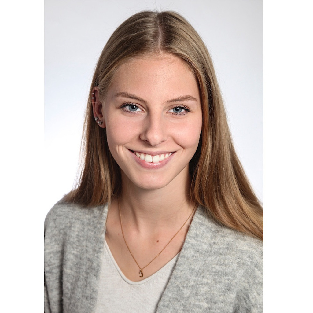 Celina Wunsch - Teamassistenz Vertrieb und Marketing - Antonius Köster ...