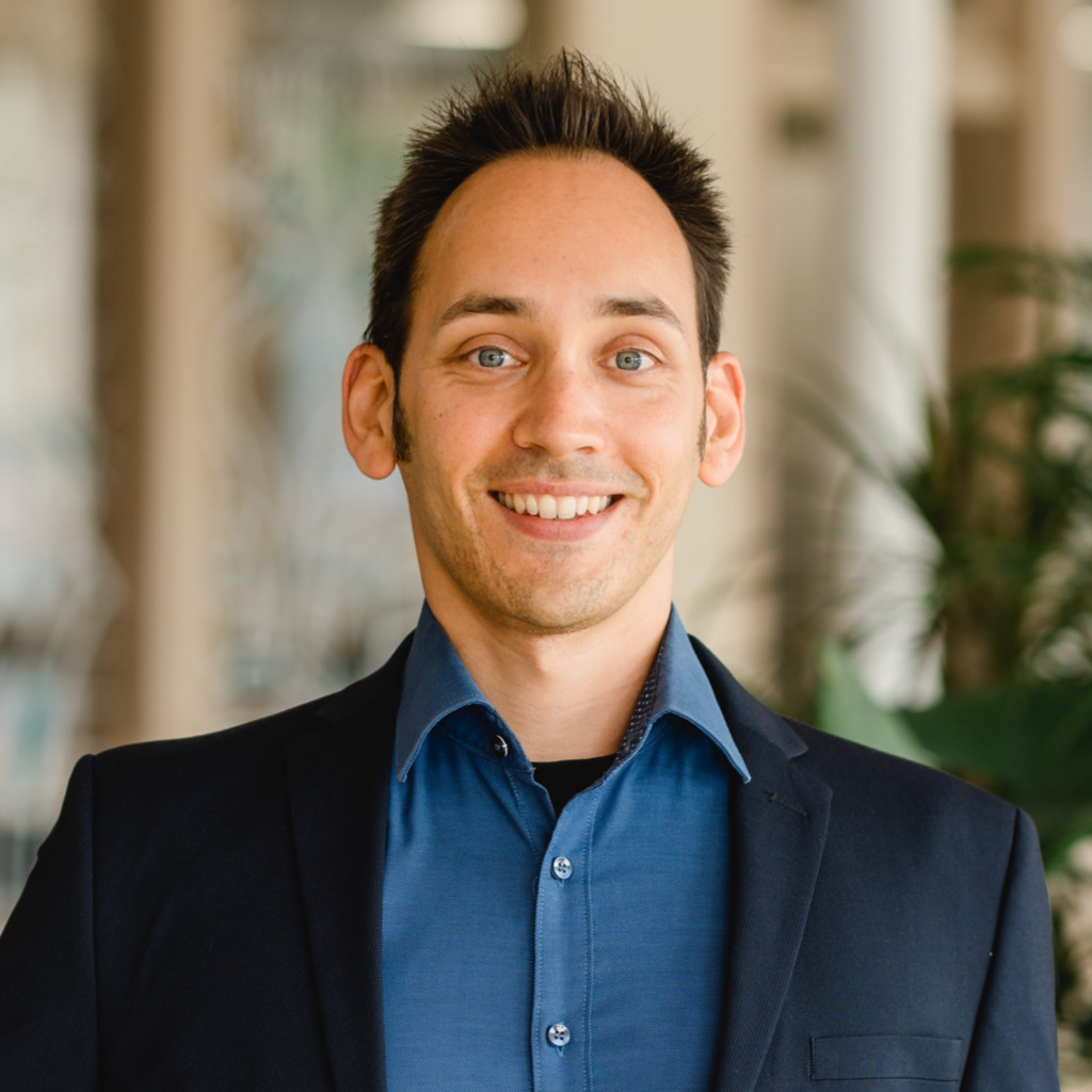 Peter Pascal's Instagram, Twitter & Facebook on IDCrawl