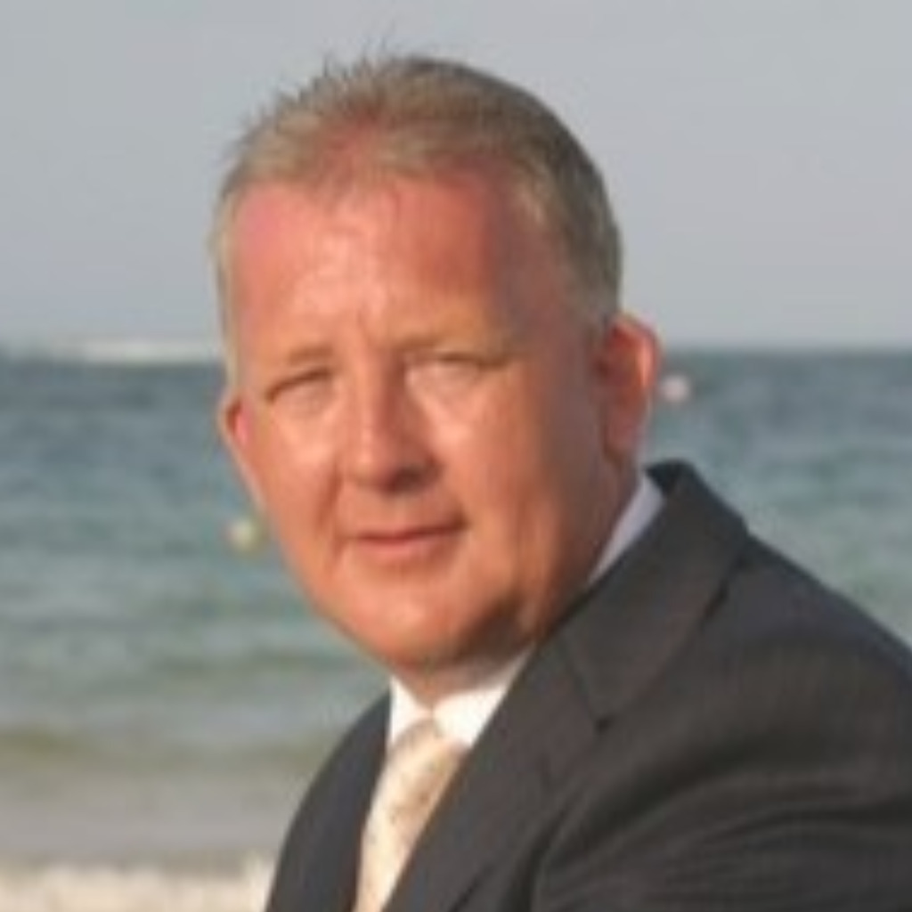 Simon Hockridge - Senior Principle Consultant (Recruitment) - Novum ...