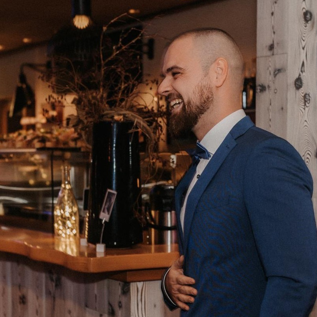 Michael Graßl - Gruppenleiter - Barmherzige Brüder Straubing | XING