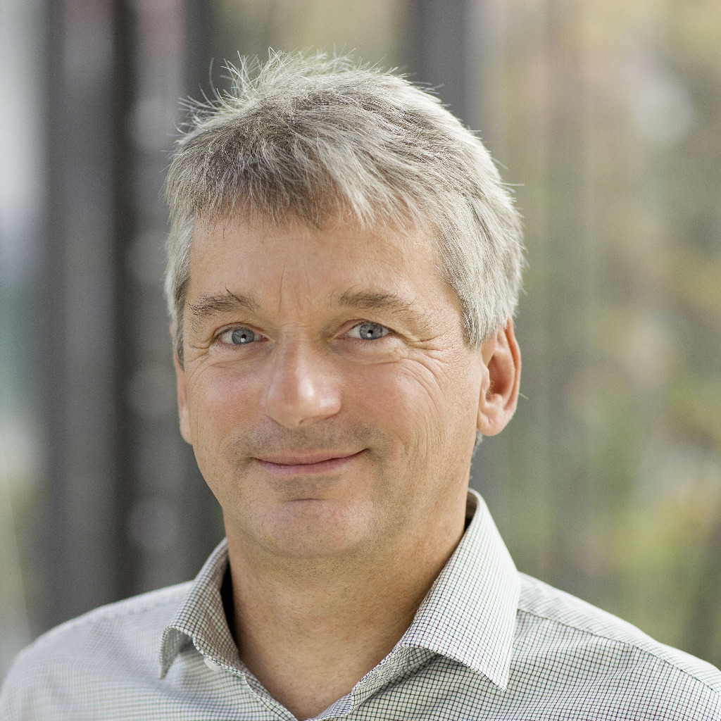 Thomas Reichert - Leitung Institutsverwaltung - Fraunhofer Institut für ...