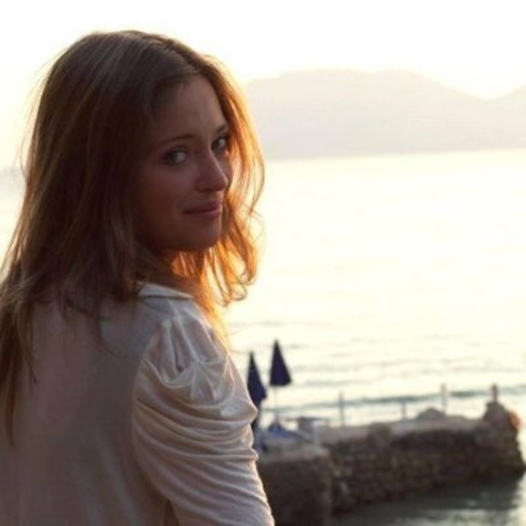 Ella Gee - Technical Recruiter - Palantir Technologies | XING